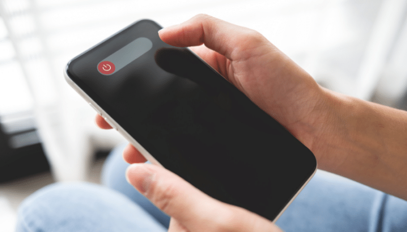 How To Tell If Someone’s Phone Is Off When Texting | Solvermatic